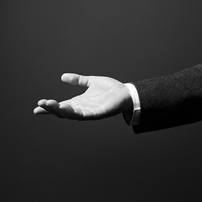 The Moon by Julien Rasquinet | Perfume | Frédéric Malle